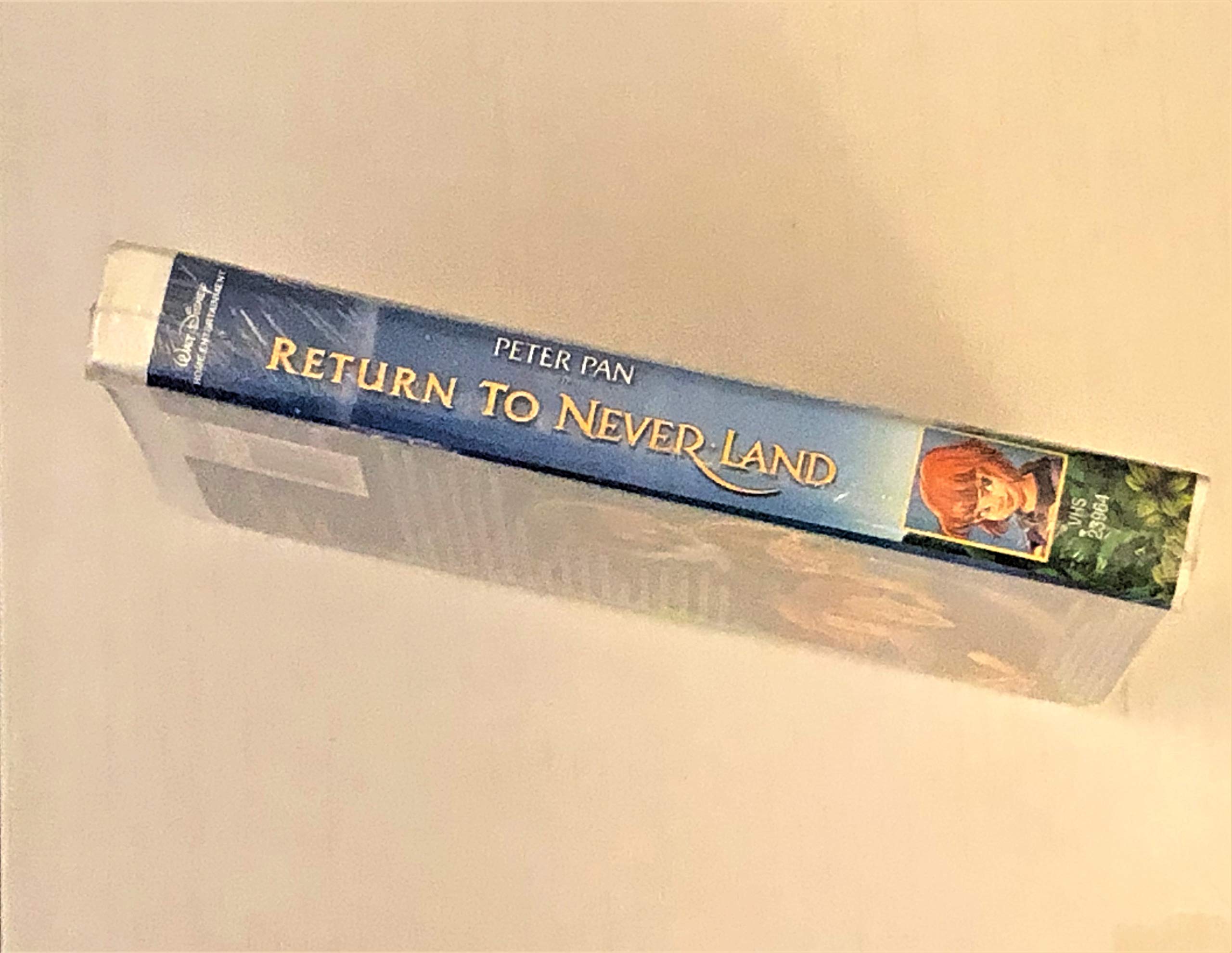 Peter Pan in Return to Never Land (Walt Disney Pictures Presents) [VHS ...